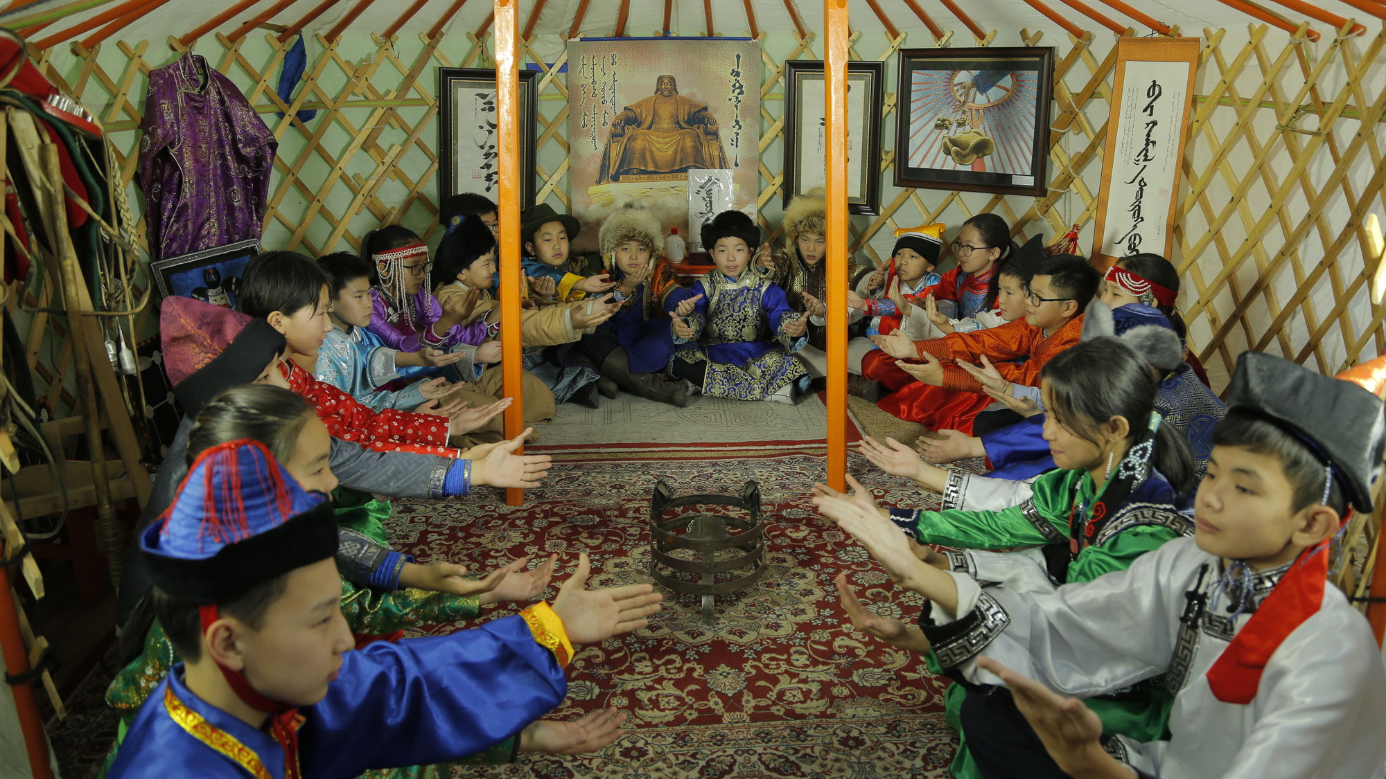 МОНГОЛ НААДГАЙ: Дайралцаа тоглоомыг хэрхэн тоглох вэ? - Маргааш Лайв